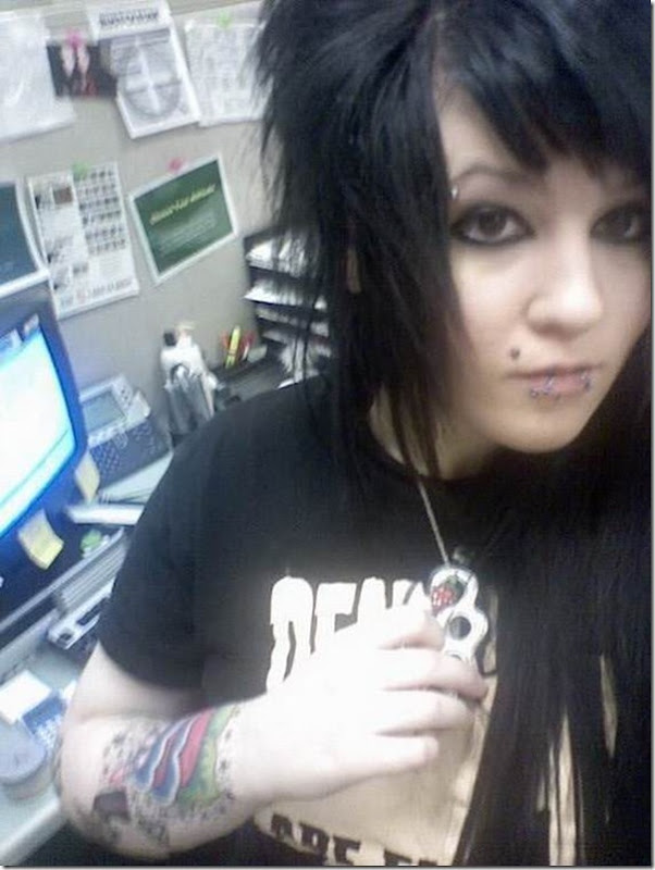 The Most Beautiful Girls: Belas garotas emos morenas